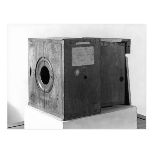 Appareil-photo de Joseph Nicephore Niepce, c.1816- Cartes Postales | Zazzle